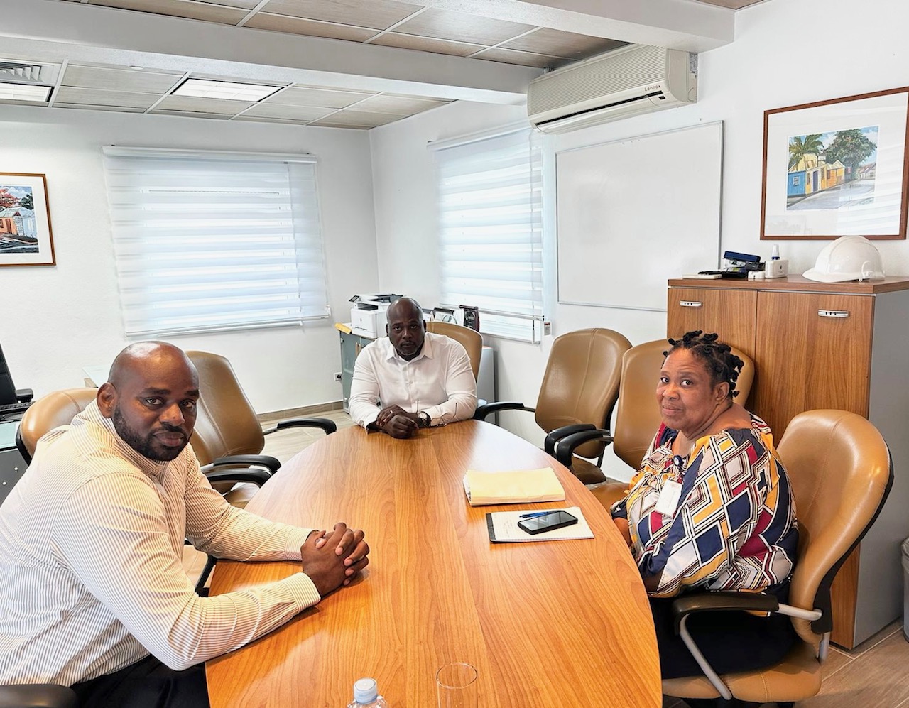 NV GEBE and Minister Ottley discuss reduction of down payments for ...